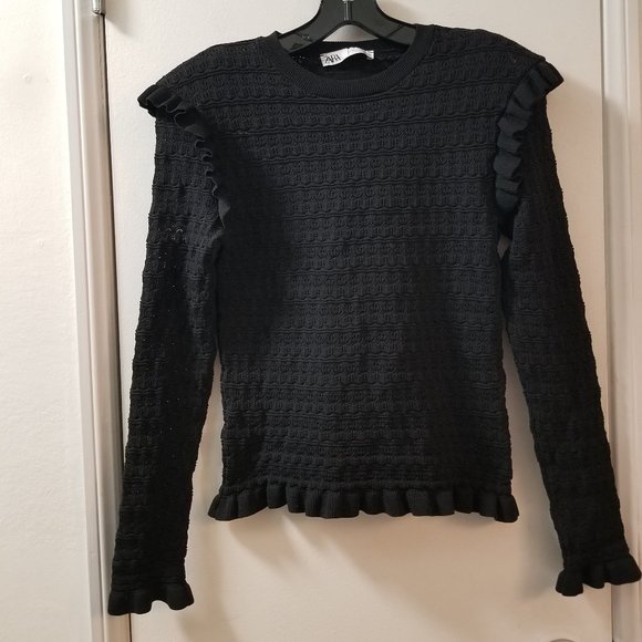 Zara | Sweaters | Zara Pullover Long Sleeve Ruffle Scalloped Edge ...